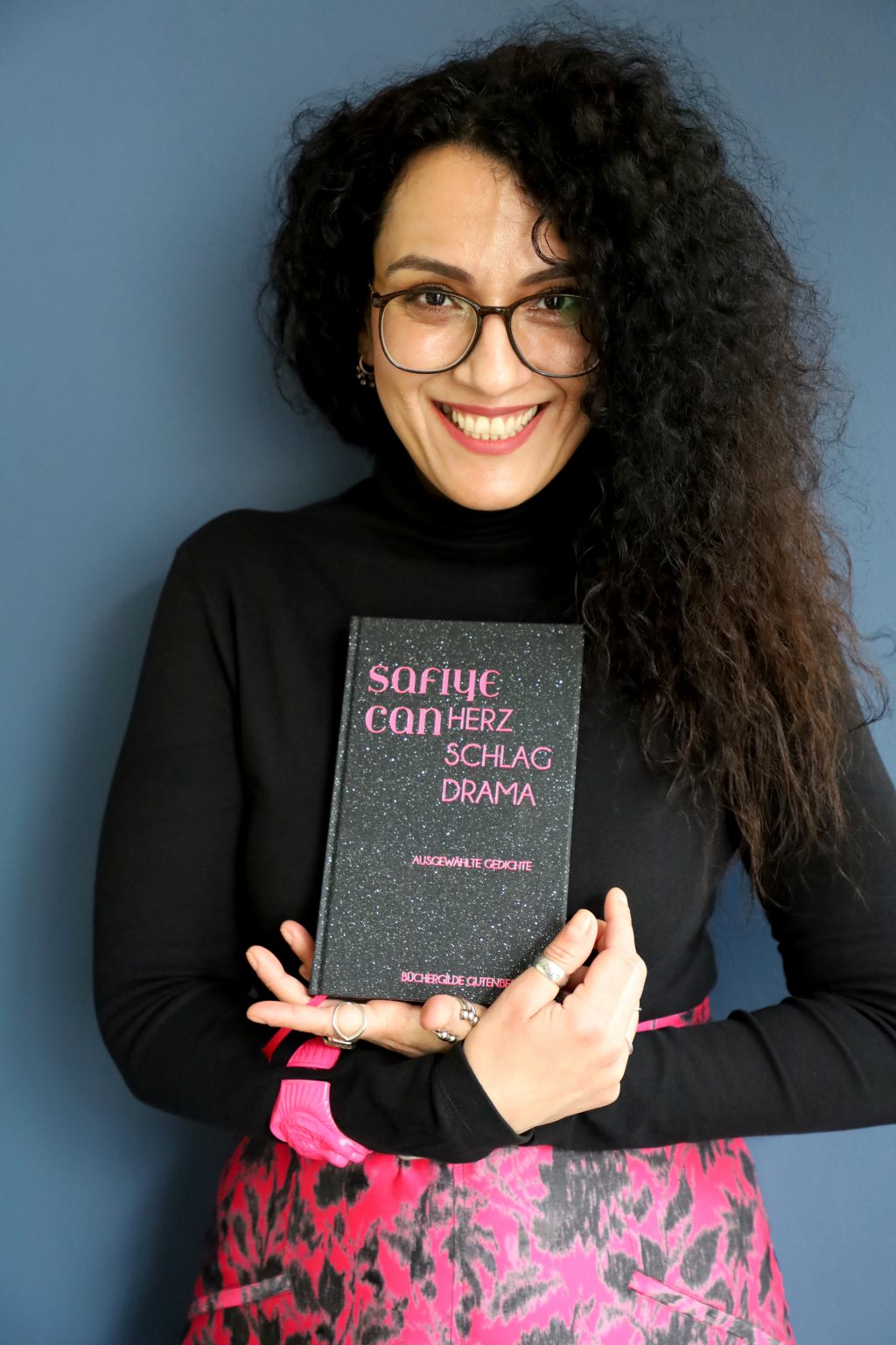 SAFIYE CAN | Lyrikerin, Dichterin der konkreten und visuellen Poesie ...